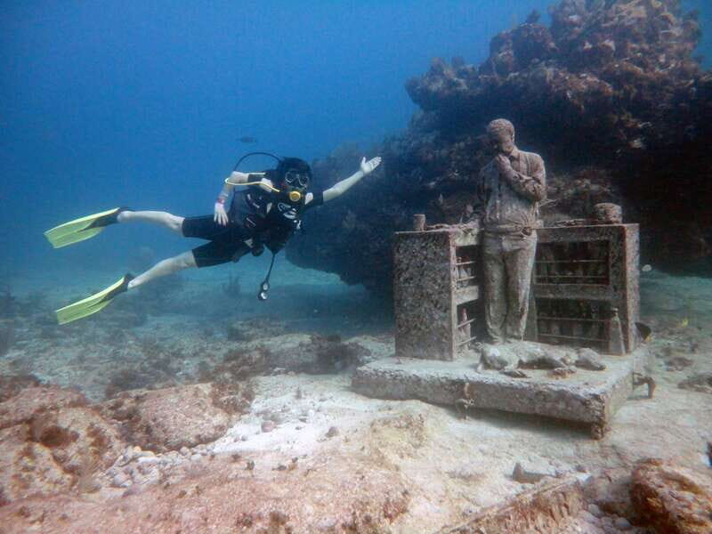 Cancún: Underwater Museum & Reef for Certified Scuba Divers - Key Points
