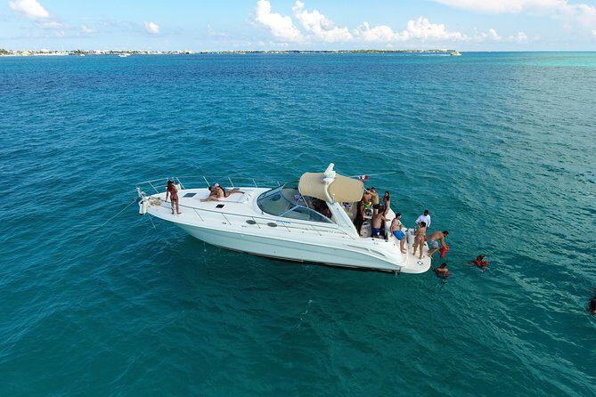 Cancun Yacht Charter to Isla Mujeres with Snorkeling -SR41H4 - A Closer Look at the Experience