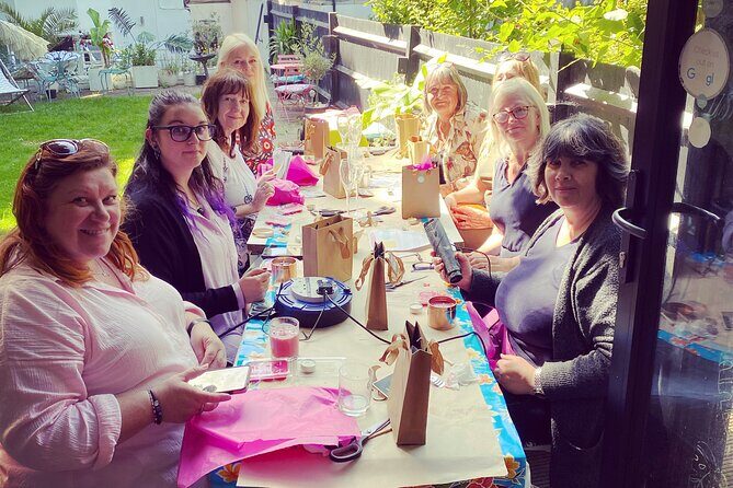 Candle Making Workshop and Bubbly in UK - Introduction: A Cozy Candle-Making Experience in Brighton
