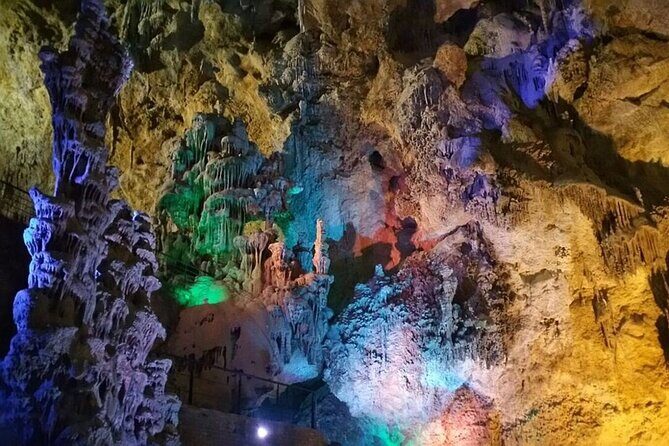 Canelobre Caves and Busot Tour with Transfer from Alicante - FAQ