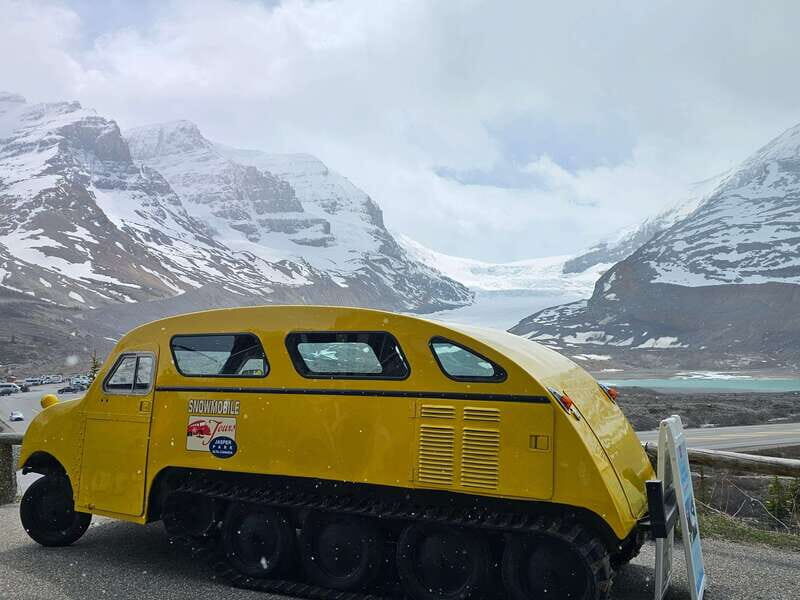 Canmore/Banff: Columbia Icefield, Skywalk, Peyto Day Tour - The Itinerary Breakdown: A Day in the Rockies