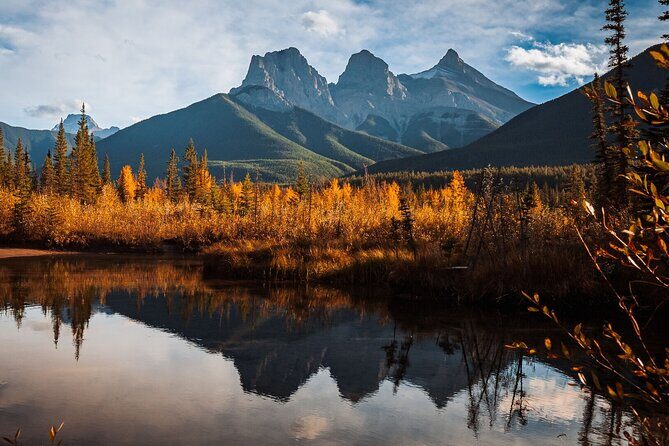 Canmore Sunset and Evening Walking Tour - Authentic Insights from Reviews
