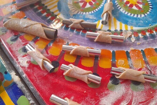 Cannolo Making in Taormina - An In-Depth Look at the Tour