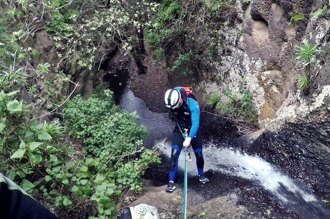 CANYONING aquatic and fun route in Gran Canaria - CANYONING Aquatic and Fun Route in Gran Canaria: An In-Depth Review