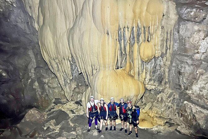 Canyoning El Chorreadero Cave- Adventure Chiapas - Key Points