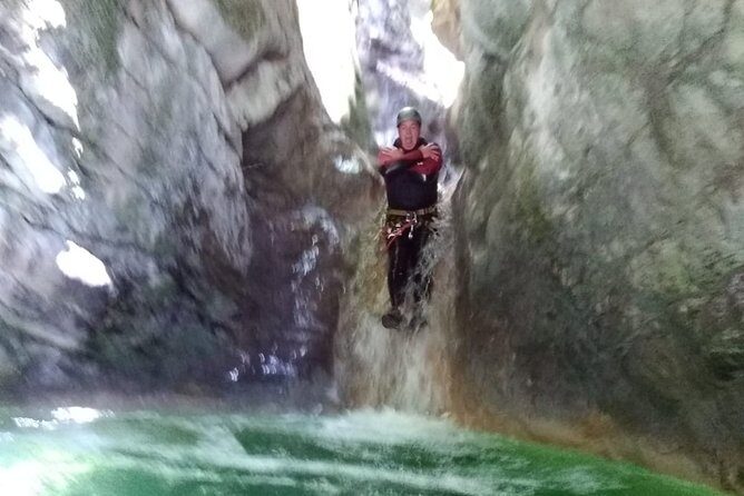 Canyoning in Annecy - La Boîte aux Lettres in Angon - Exploring the Canyoning Experience in Depth