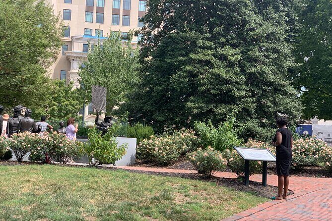 Capitol Steps and Stories Walking Tour - The Sum Up