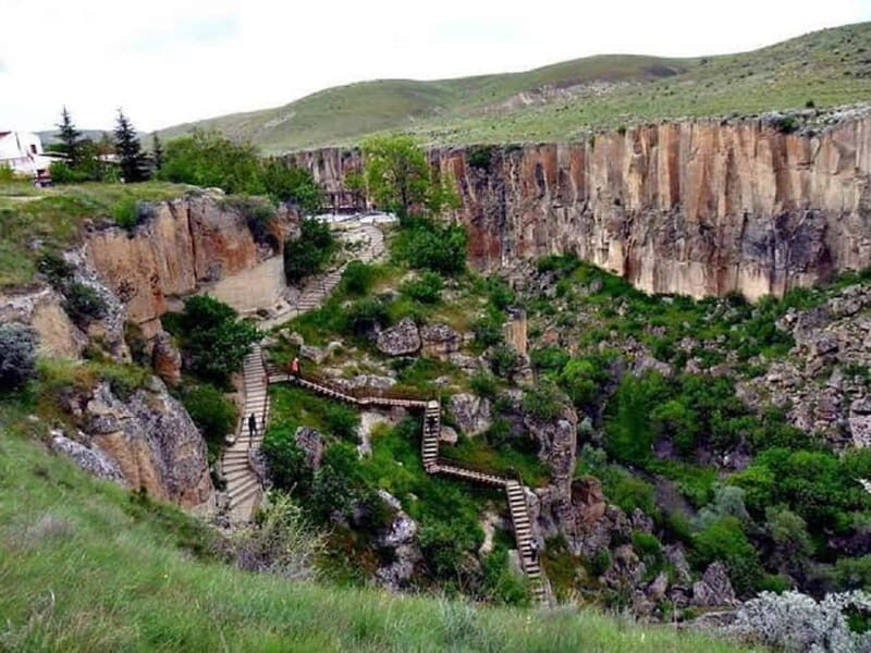 Cappadocia: Green Tour with Lunch and Hotel Pickup - Discover Cappadocia’s Wonders with the Green Tour