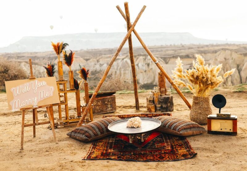 Cappadocia: Love Valley Proposal Service with Transfers - The Experience from Real Couples