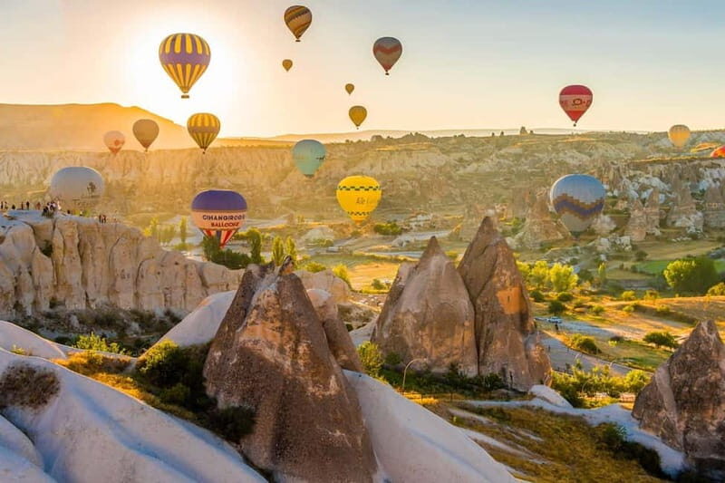 Cappadocia: Sunrise Fairy Chimneys Hot Air Balloon Watching - Key Points