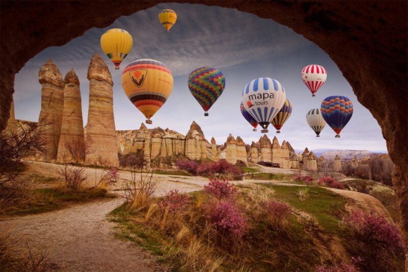 Cappadocia: Sunrise Hot Air Balloon Watching Experience - Introduction