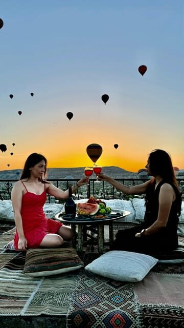 Cappadocia: Terrace Photo Spot With Balloon Flight View - The Photography and Value