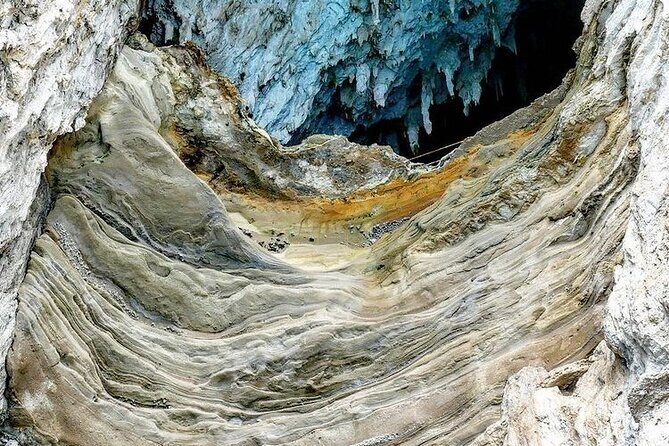 Capri by Private Boat Hidden Caves & Swimming Stop - FAQ