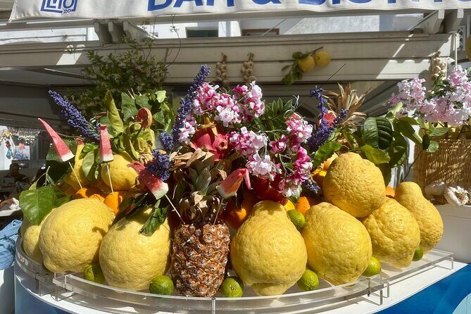 Capri Day Trip with Blue Grotto From Naples or Sorrento - Onward to Capri Town and the Piazzetta