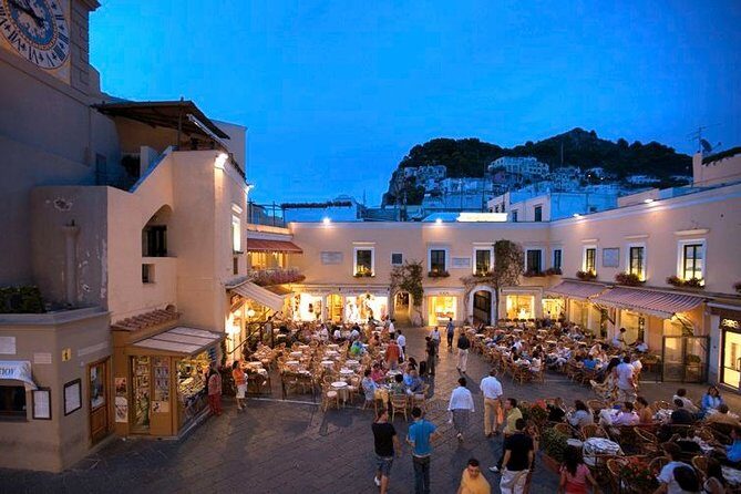 Capri Day Trip with Lunch from Naples - FAQ