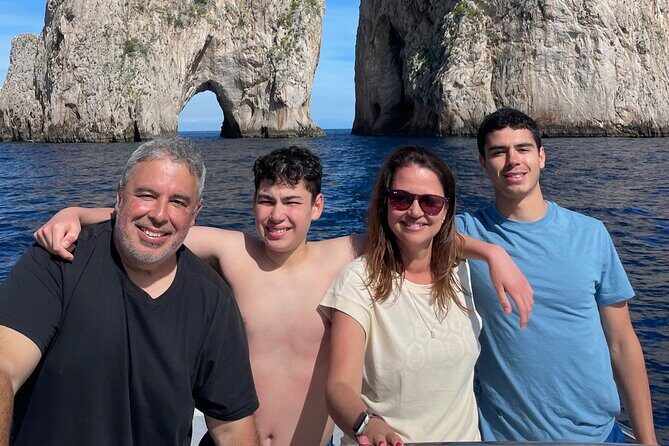 Capri half-day Private Tour from Sorrento - Premium 28ft Boat - Stop 5: Cala Ventosa and Snorkeling