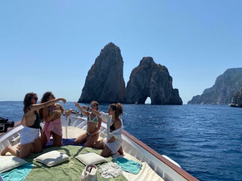 Capri: Island and Grottos Boat Cruise with Snacks and Drinks - Final Word