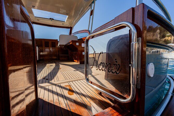 Capri Island Private Luxury Boat  Exclusive Scenic Day Tour - FAQ