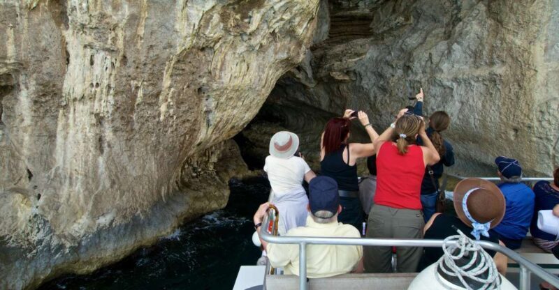 Capri: Island Sightseeing Tour with Blue Grotto Stop - The Itinerary: What You’ll Experience