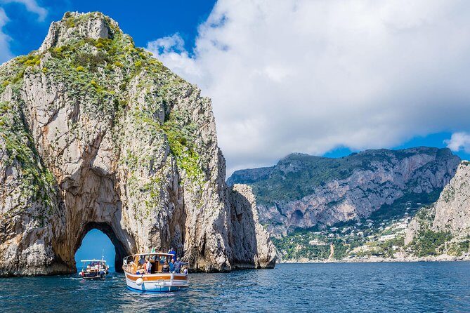 Capri Private Boat Tour from Sorrento, Positano or Amalfi - Discovering the Wonders of Capri by Private Boat