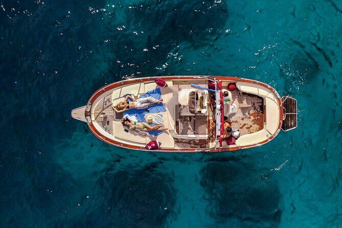 Capri tour with "Gozzo" (3 hours) - Practical Tips for Booking and Enjoying Your Tour