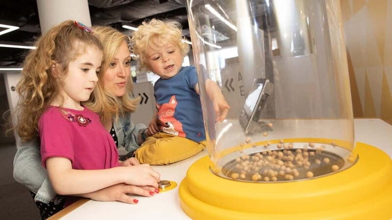 Cardiff: Techniquest Science & Discovery Centre Entry Ticket - Introduction