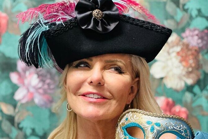 Carnival Dress Experience in Venice - Who Is This Experience Perfect For?