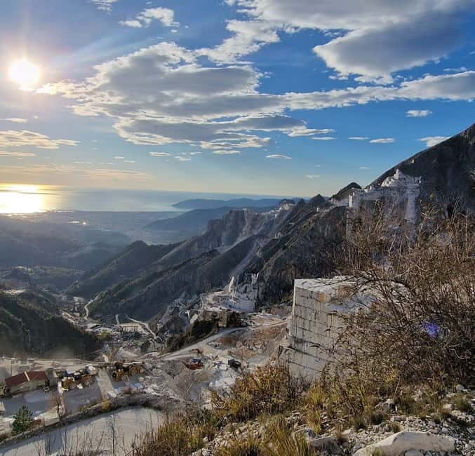 Carrara marble quarries with lard tasting: off-road quarry tour - Discover the Carrara Marble Quarries with an Off-Road Jeep Tour and Lardo Tasting
