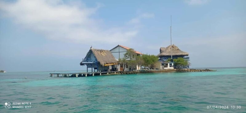 Cartagena: 5 ISLANDS by speedboat with SNORKELING & LUNCH - Authentic Feedback from Travelers