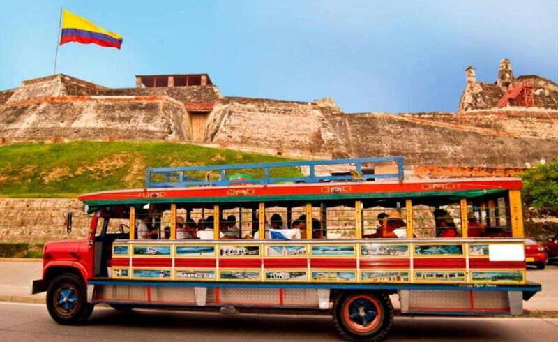 Cartagena: BILINGUAL CITYTOUR + SAN FELIPE CASTLE & Old city - Introduction