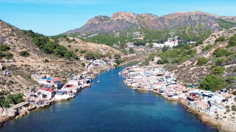 Cartagena: Guided boat tour of Cartagena and Algamecas Port - Key Points