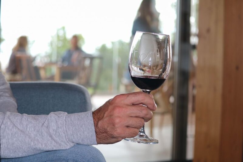 Carvoeiro/Portimão/Alvor: Wine Tour w/ Tasting, Tapas, Music - Discovering the Algarve Wine Tour