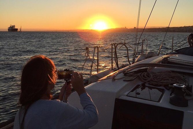 Cascais Private Luxury Sunset 2h Cruise with a drink - The Value: Is it worth the price?