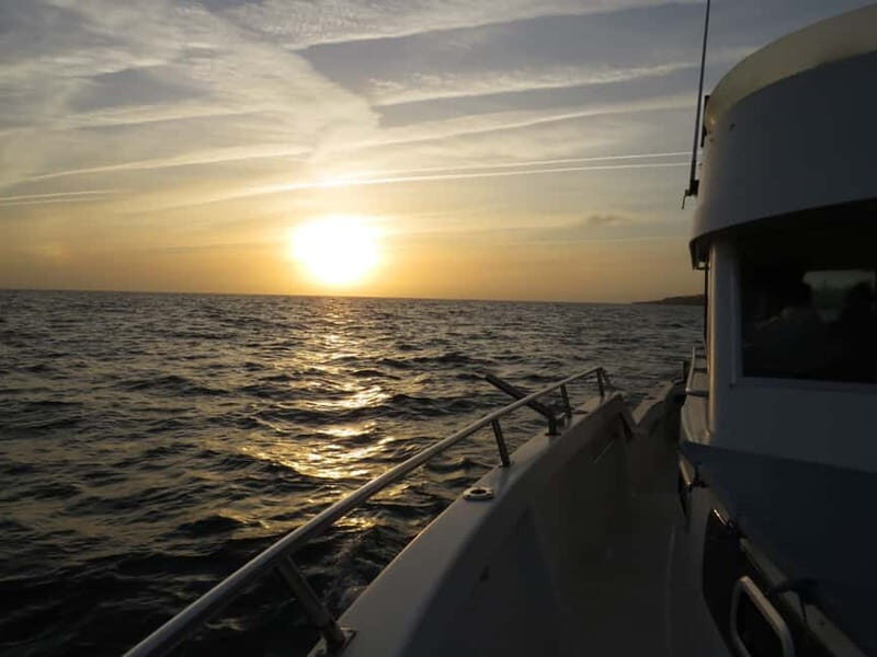 Cascais: Sunset Boat Trip with Welcome Drinks - What to Expect from the Cascais Sunset Boat Trip