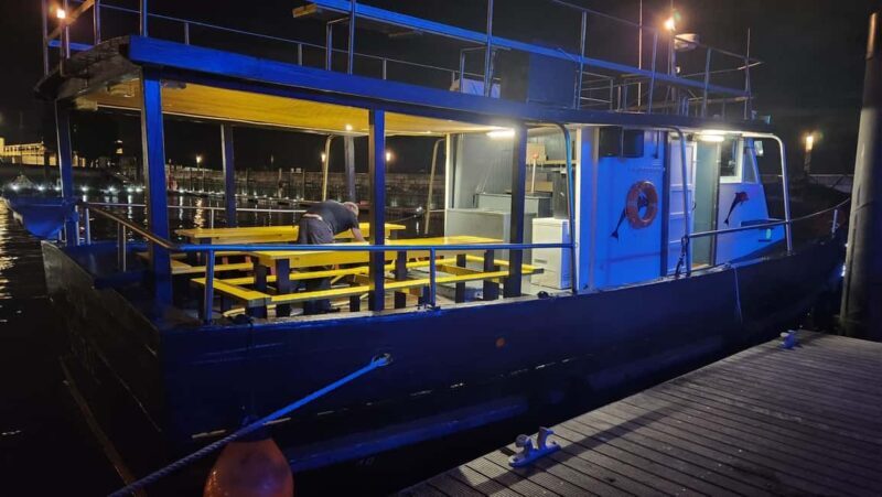 Cascais: Sunset Cruise to Lisbon with Open Bar - Who Would Love This Tour?