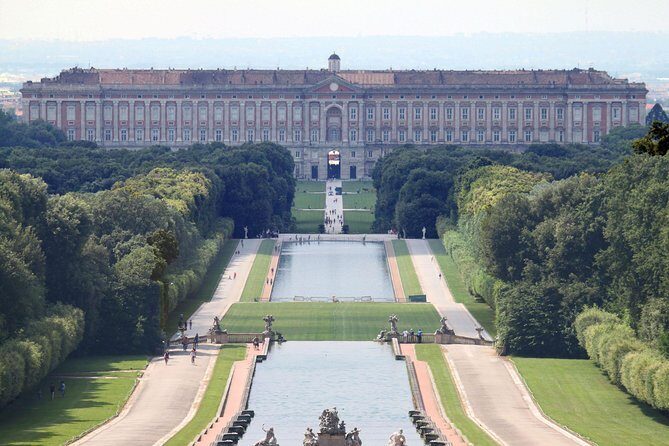 Caserta Royal Palace & Gardens Small Group Tour with Shuttle - The Guide Experience