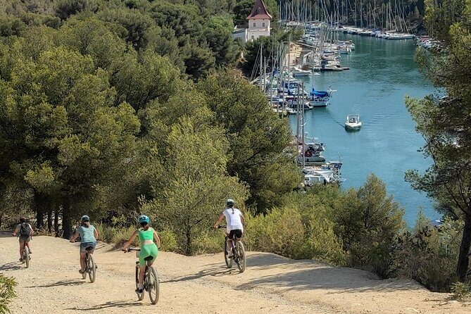 Cassis : Two Calanques Tour by Electric Mountain Bike - The Sum Up