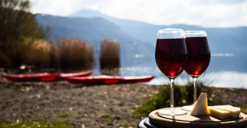 Castel Gandolfo: Kayak Food and Wine Tour - Authentic Experiences from Guest Feedback