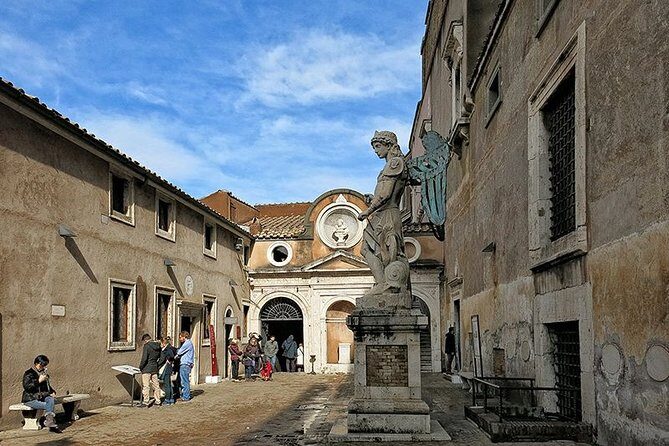 Castel Sant'Angelo Small Group Tour - Key Points