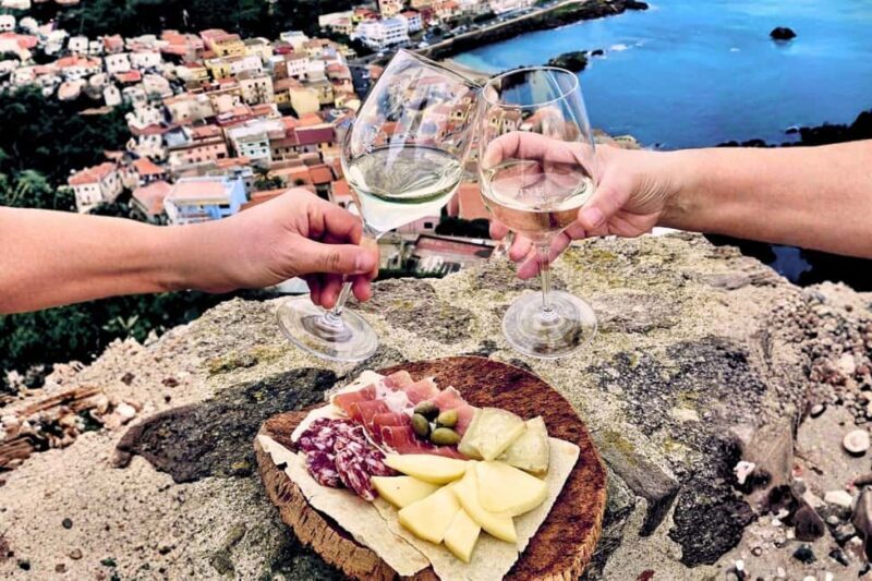 Castelsardo: old town walking tour with aperitif - The Aperitif: A Taste of Sardinia