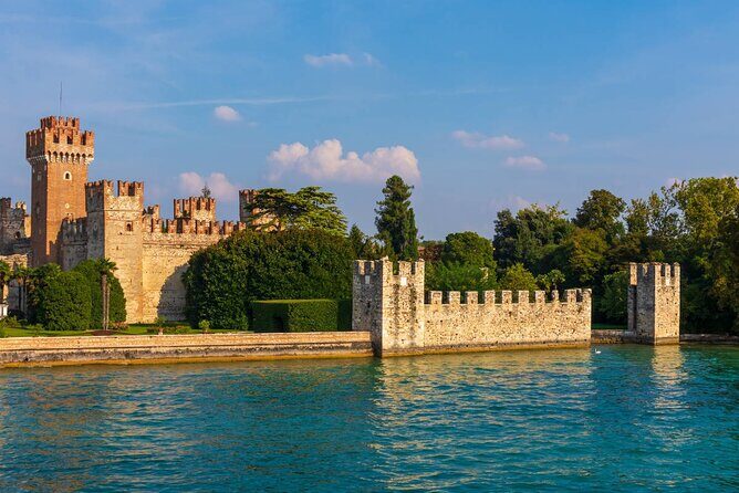 Castles boat tour with Bardolino wine tasting and nibbles - The Experience from Travelers’ Perspectives