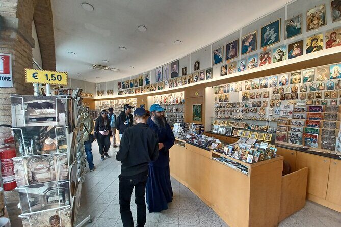 Catacombs in Rome with private transfer - Key Points