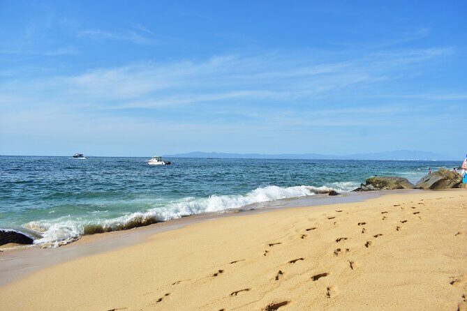 Catamaran Arches, Animas Beach, Quimixed Waterfall and Food Tour - The Experience from the Reviews