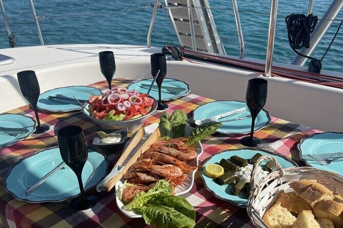 Catamaran cruise in Mykonos with Meal, Drinks & Transport - The Sum Up: Who Is This Tour Best For?