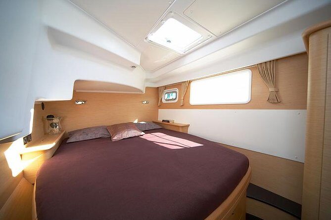 Catamaran cruise in Mykonos with Meal, Drinks & Transport - FAQ