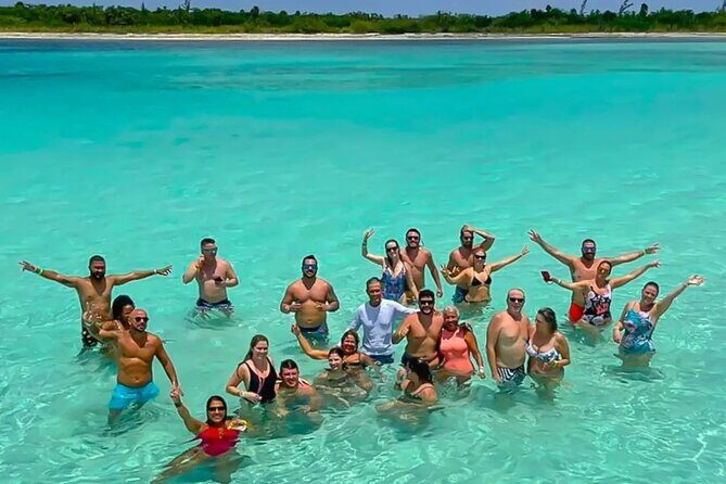 Catamaran in Cozumel with snorkeling at El Cielo and open Bar - FAQs About the Cozumel Catamaran Tour