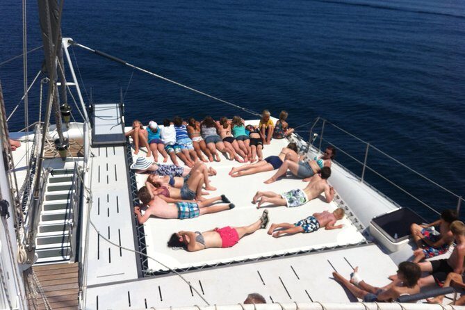 Catamaran ride -Costa Brava with barbecue and drinks. Familiar. - Practical Details and Tips