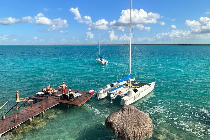 Catamaran Sailboat Bacalar Excursions - Key Points
