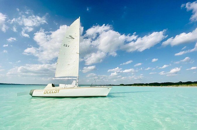 Catamaran Sailboat Bacalar Excursions - FAQ