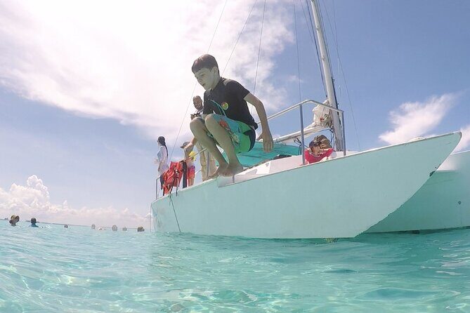 Catamaran Snorkeling with Openbar & Lunch Cancun to Isla Mujeres - What We Love About This Tour